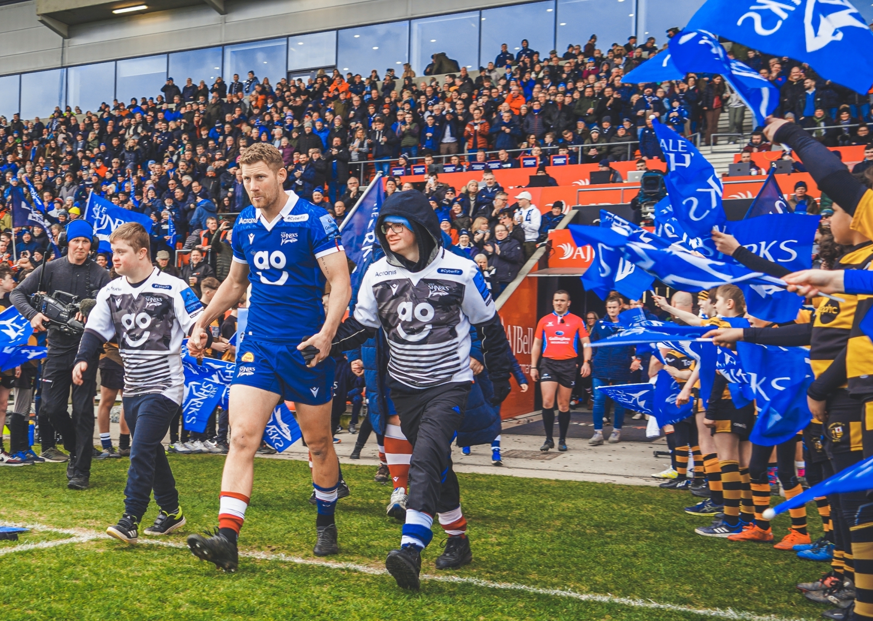Sharks Down’s Syndrome team walk out with players thanks to Printerland ...
