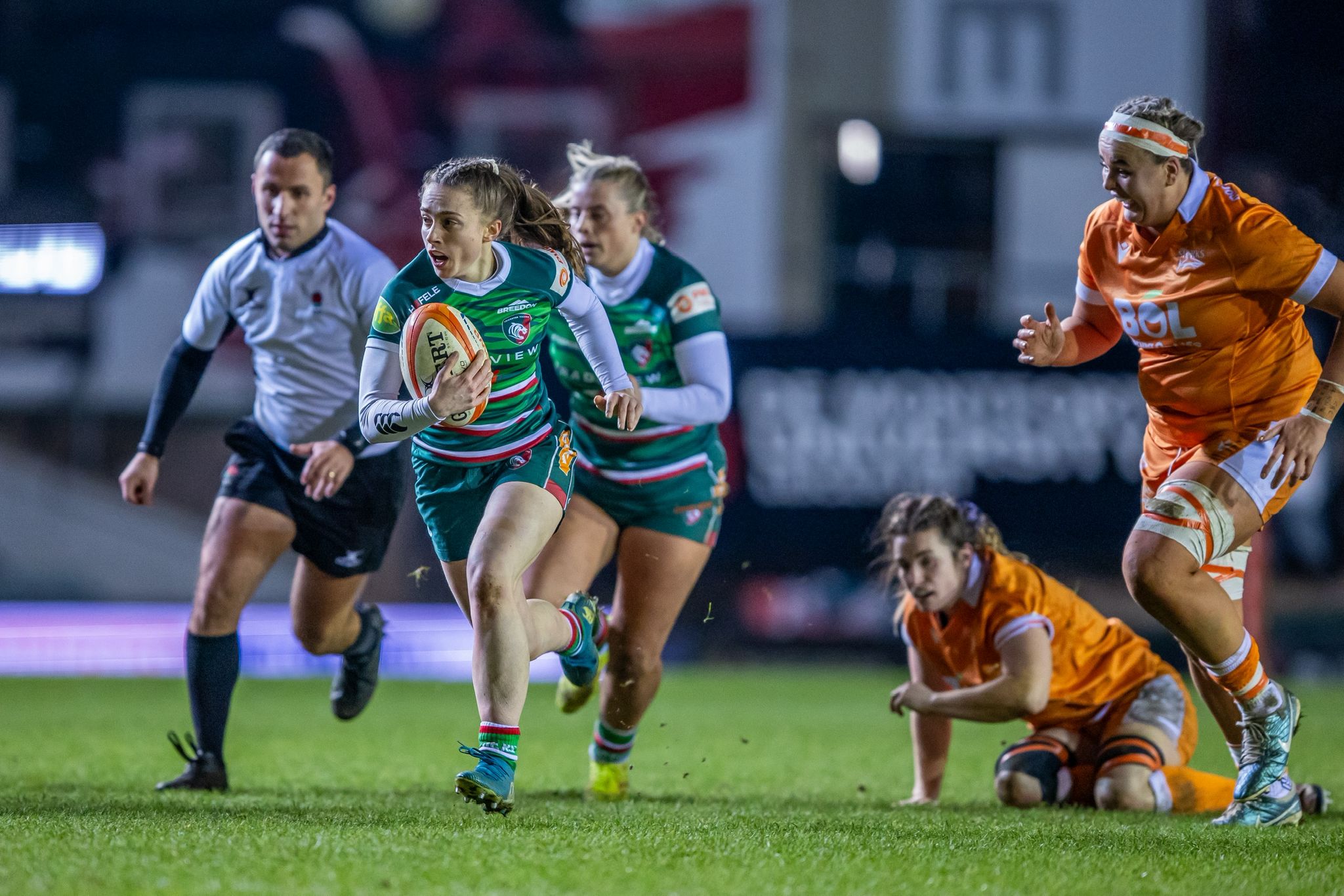 Sale Sharks Women sign scrum-half Amy Relf | Sale Sharks