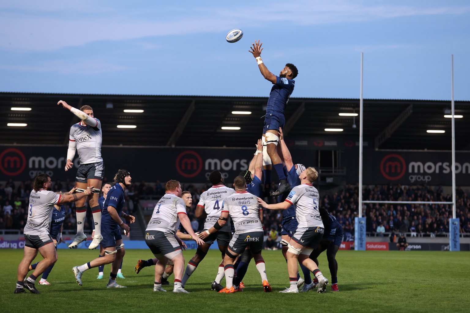 Lock Hyron signs new deal | Sale Sharks